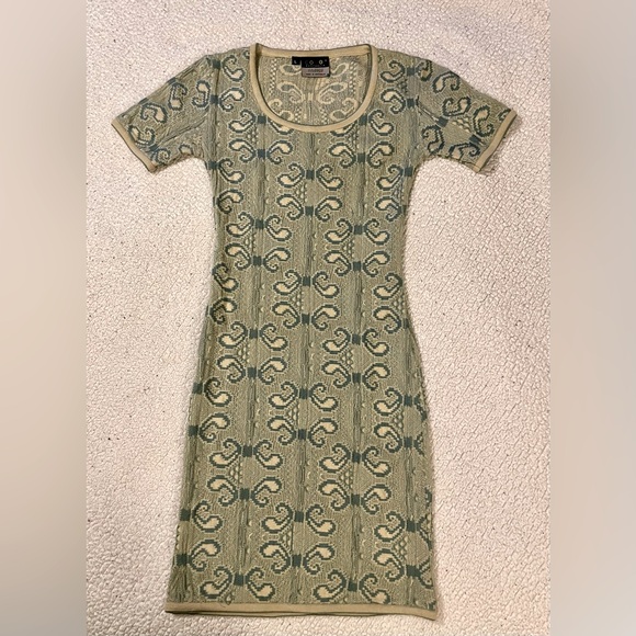 COOGI | Dresses | Vintage Coogi Australia Basics Short Sleeve Sweater ...